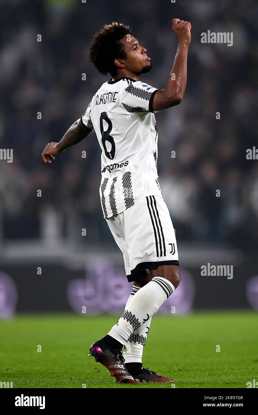 21 october 2022 hi-res stock photography and images - Alamy