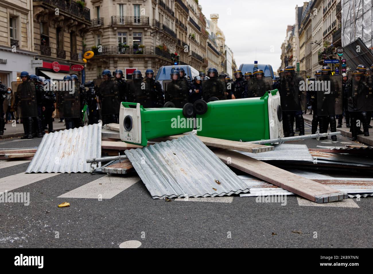 Paris, France. 18th Oct, 2022. Riot police clear barricades erected by ...