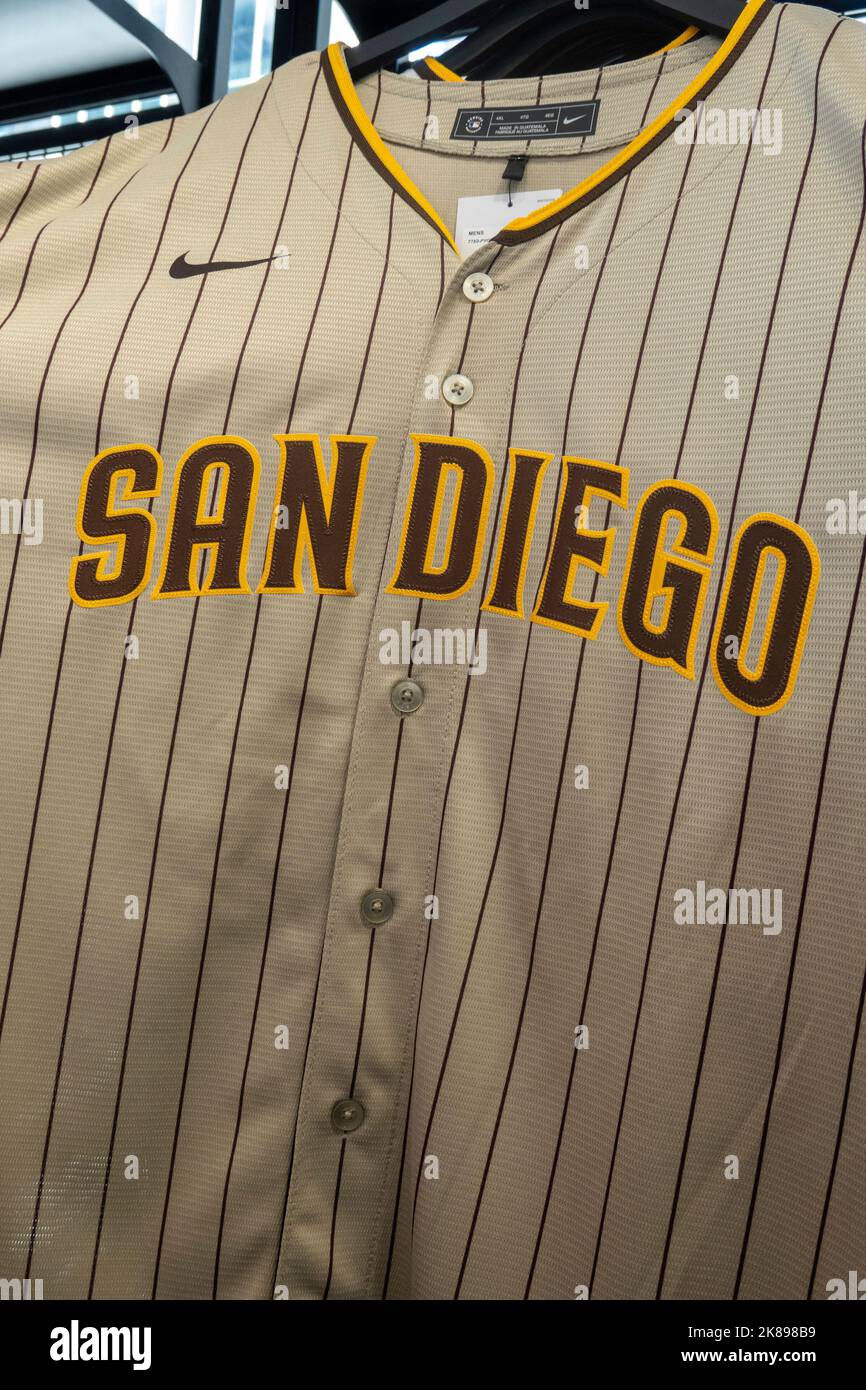 Major League Baseball flagship store in Rockefeller Center offers team ...