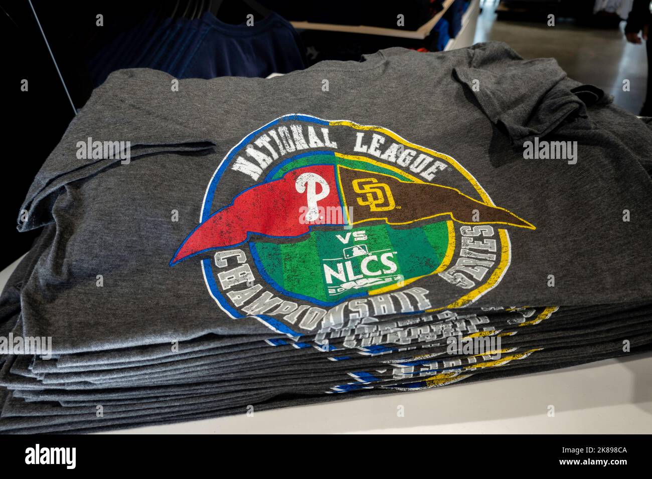 Major League Baseball flagship store in Rockefeller Center offers team ...