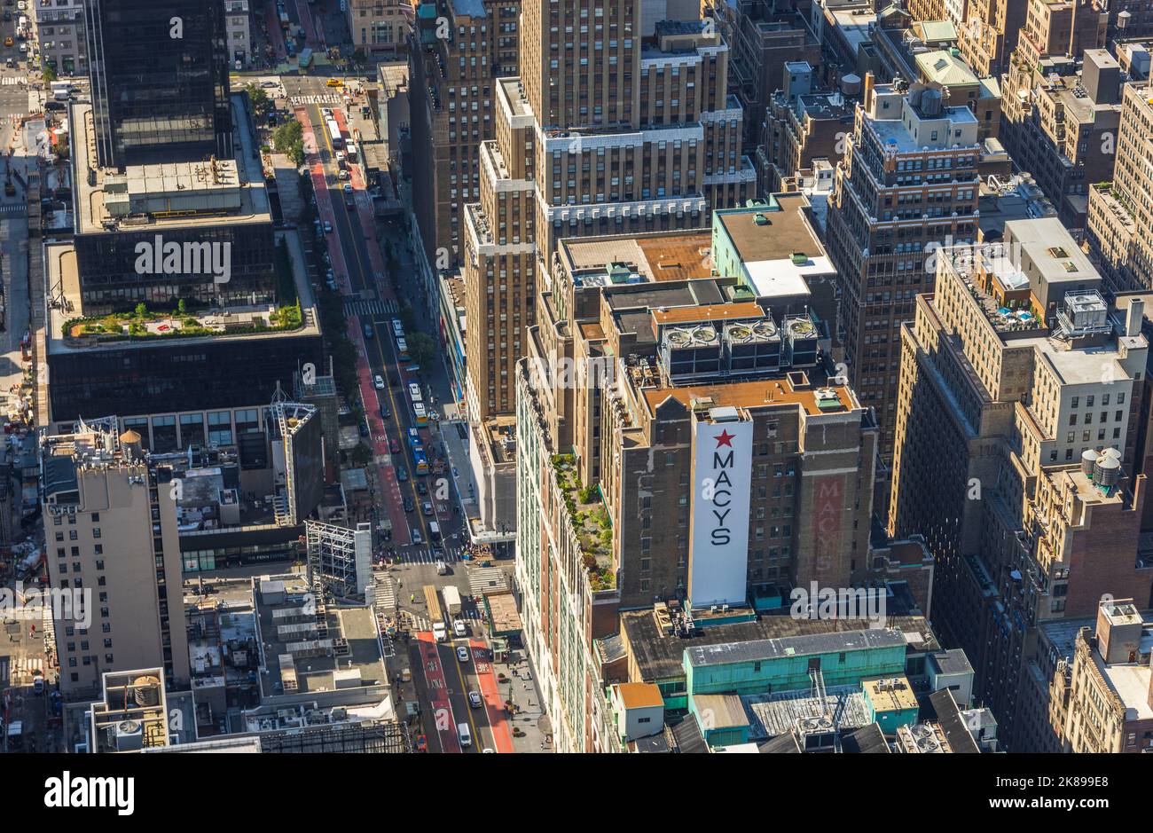 Macys logo hi-res stock photography and images - Alamy