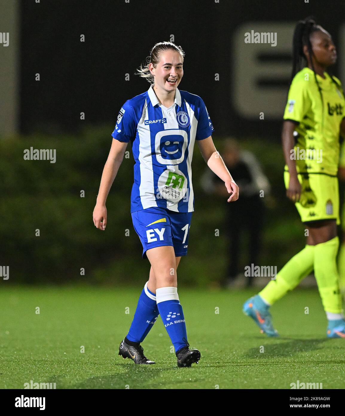 Marcinelle, Belgium. 21st Oct 2022. Nena Retsin (14) of Gent pictured ...