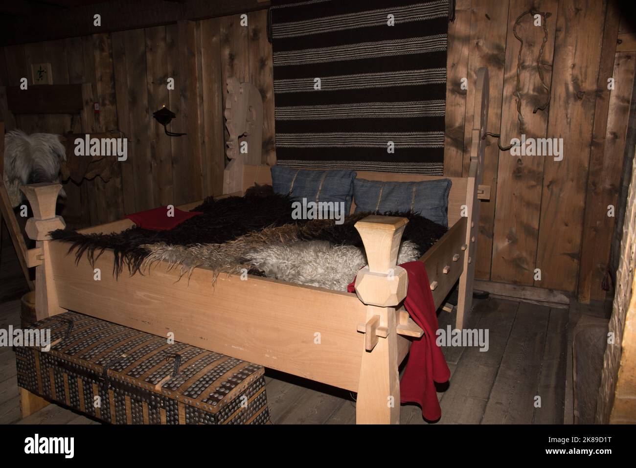 Viking house interior hi-res stock photography and images - Alamy