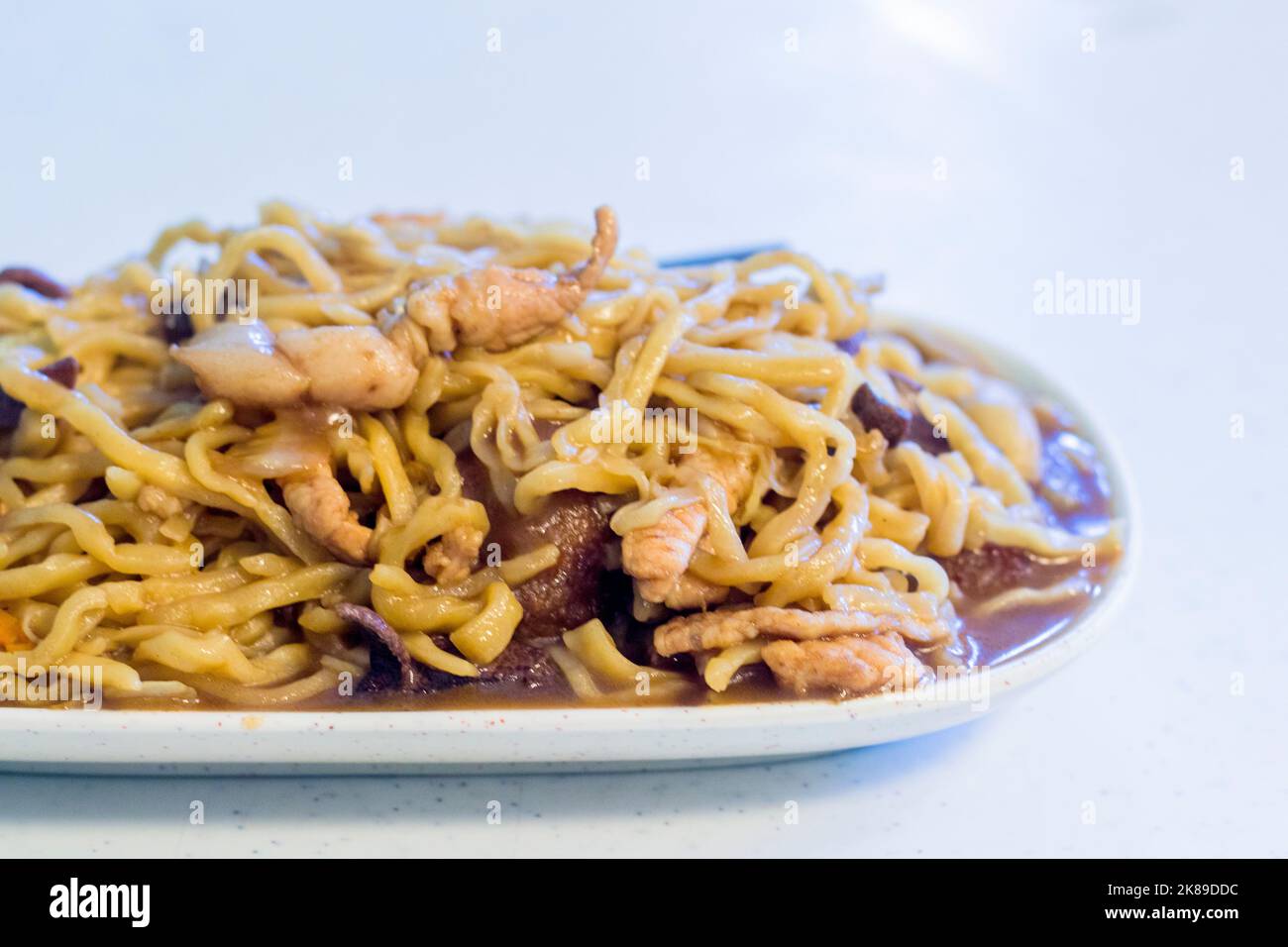 Pansit guisado hi-res stock photography and images - Alamy