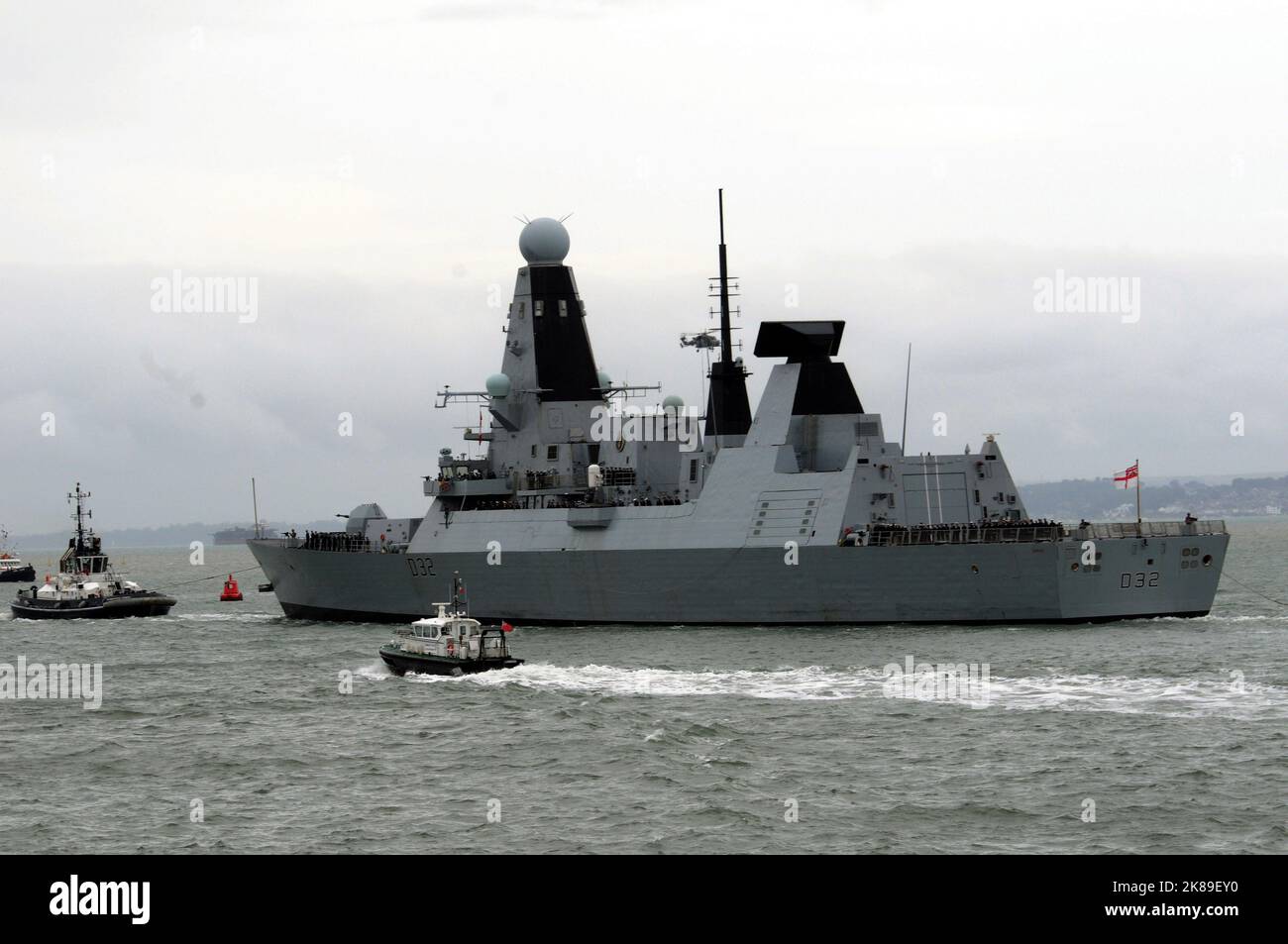 Hms daring hi-res stock photography and images - Alamy