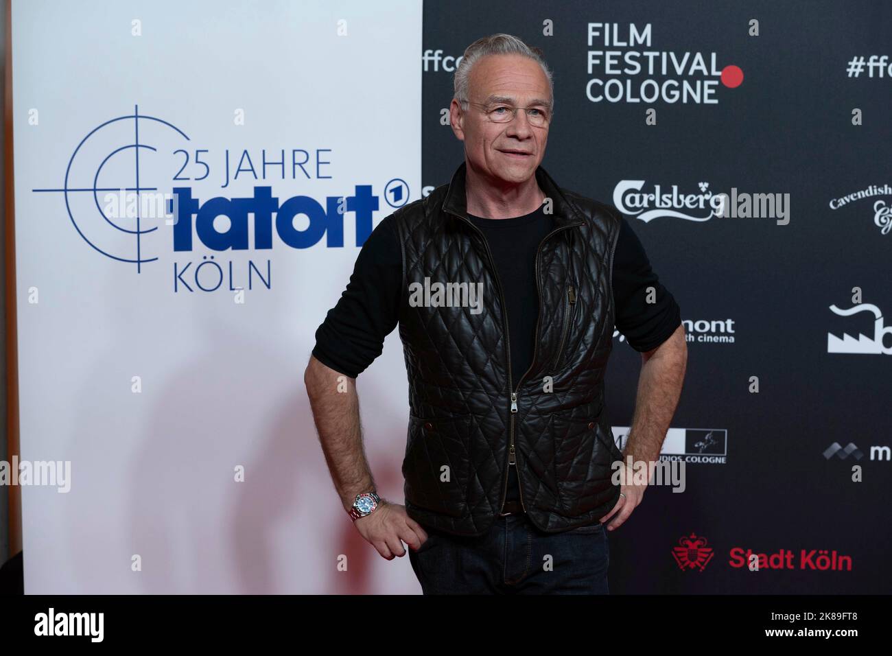 Cologne, Deutschland. 21st Oct, 2022. Klaus J. BEHRENDT, actor, red ...