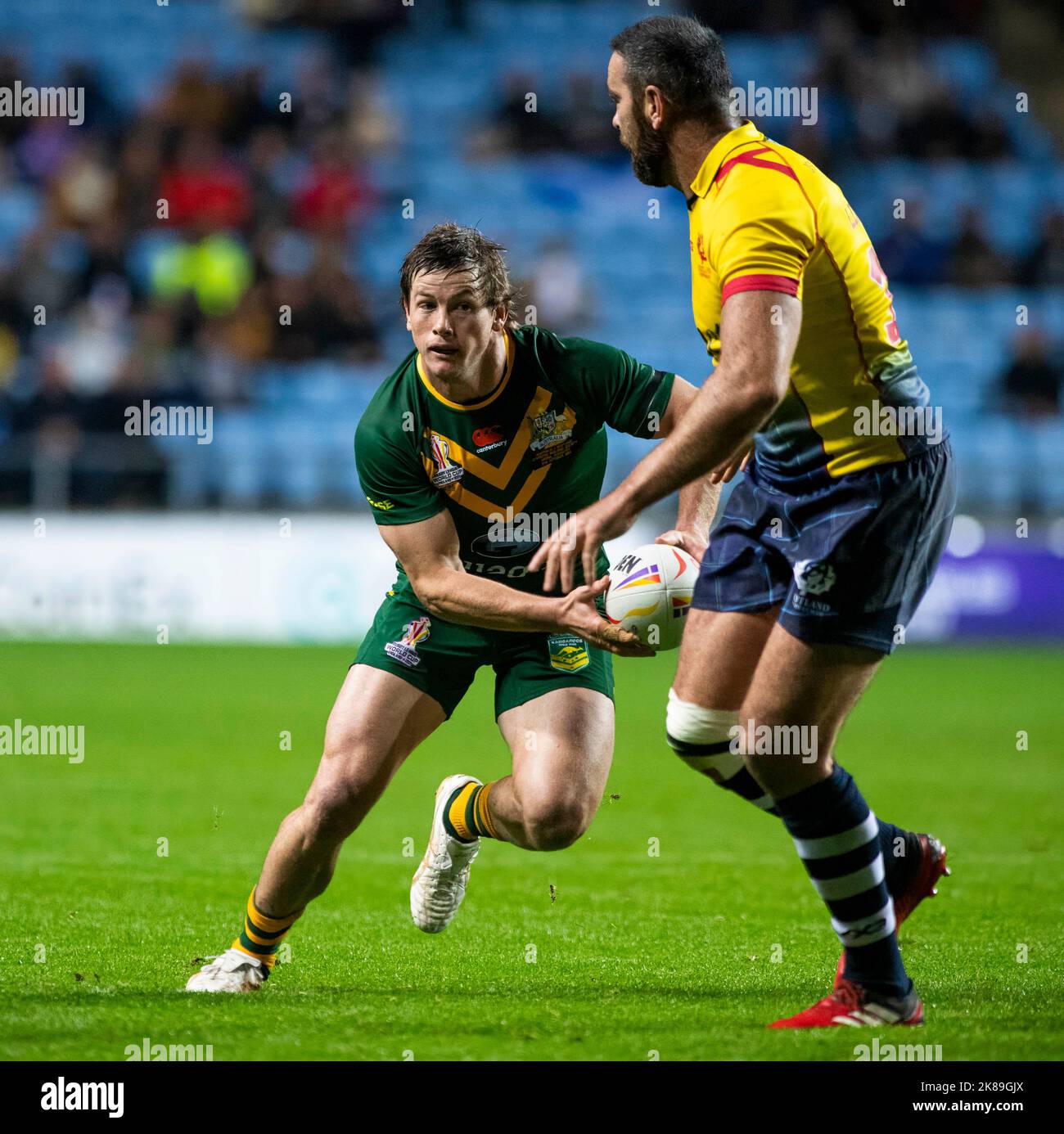 International rugby league ball hi-res stock photography and images - Alamy