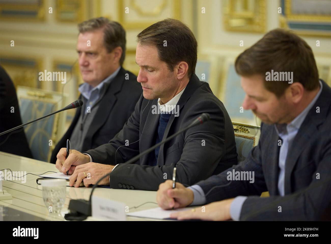 James himes hi-res stock photography and images - Alamy