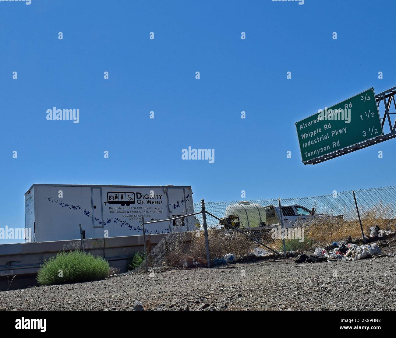 Dignity on Wheels trailer with showers and laundry services for ...