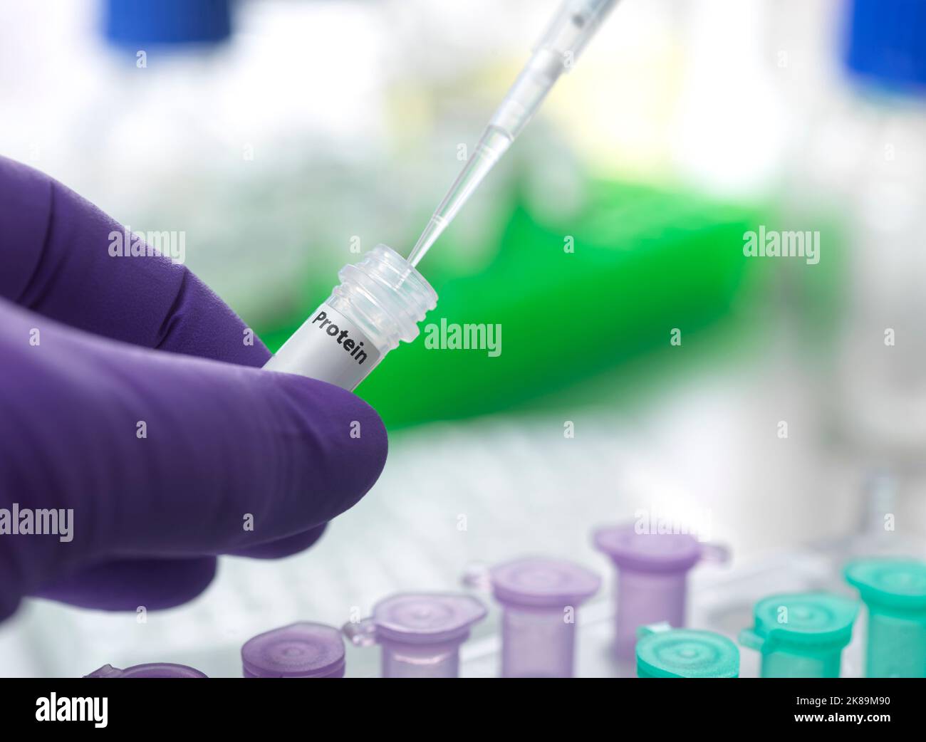 Immunology research hi-res stock photography and images - Alamy
