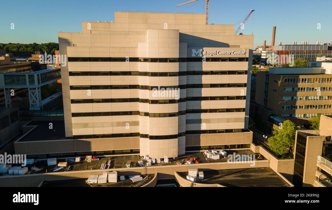 University michigan hospital hi-res stock photography and images - Alamy