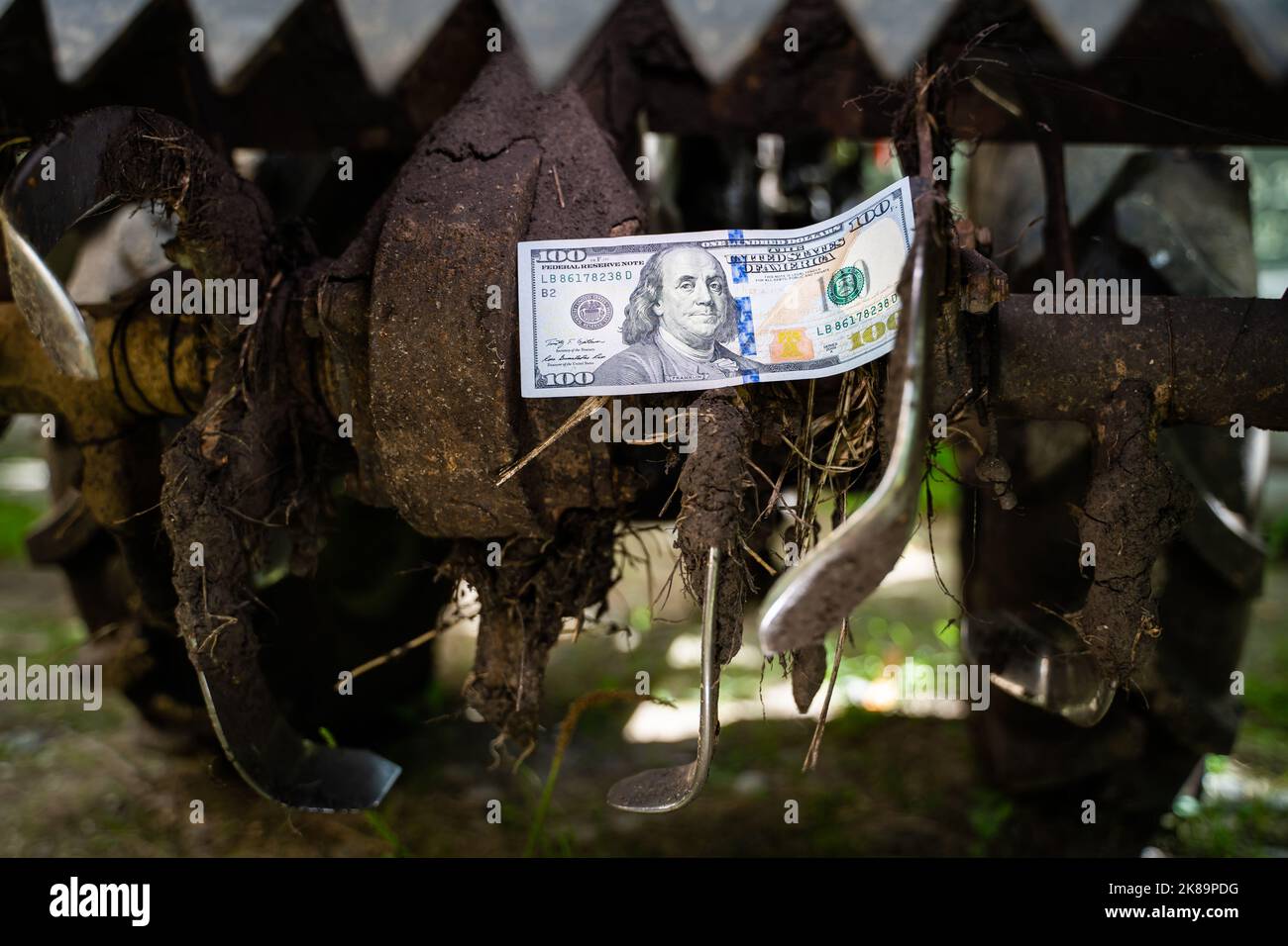 Composite pulley hi-res stock photography and images - Alamy