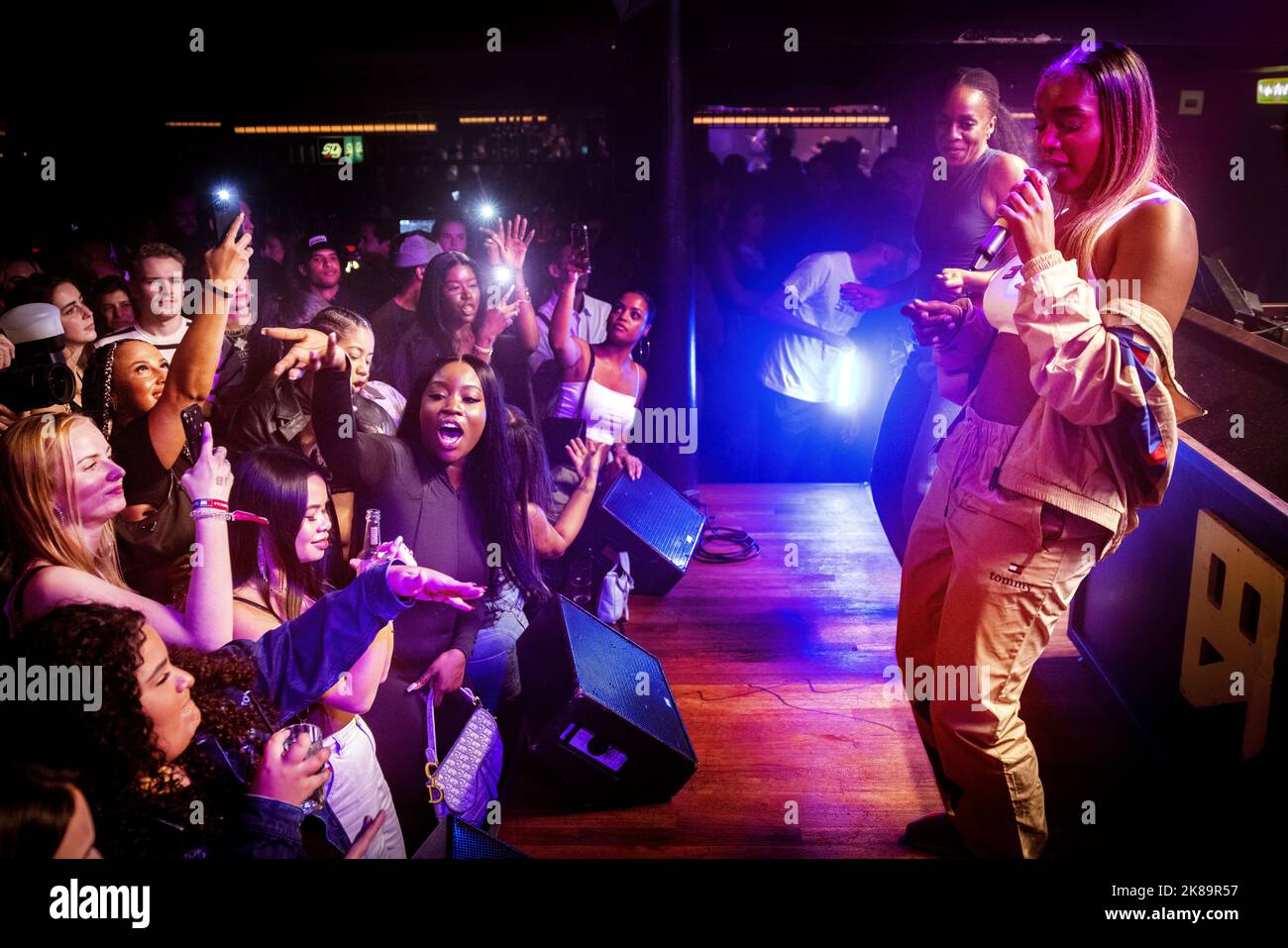 2022-10-22 00:26:55 AMSTERDAM - Audience during a performance of ...