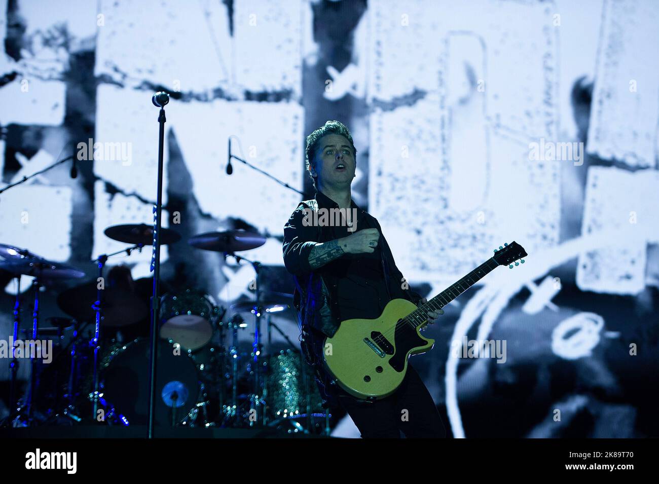 October 21, 2022: Billie Joe Armstrong of Green Day performs on the ...