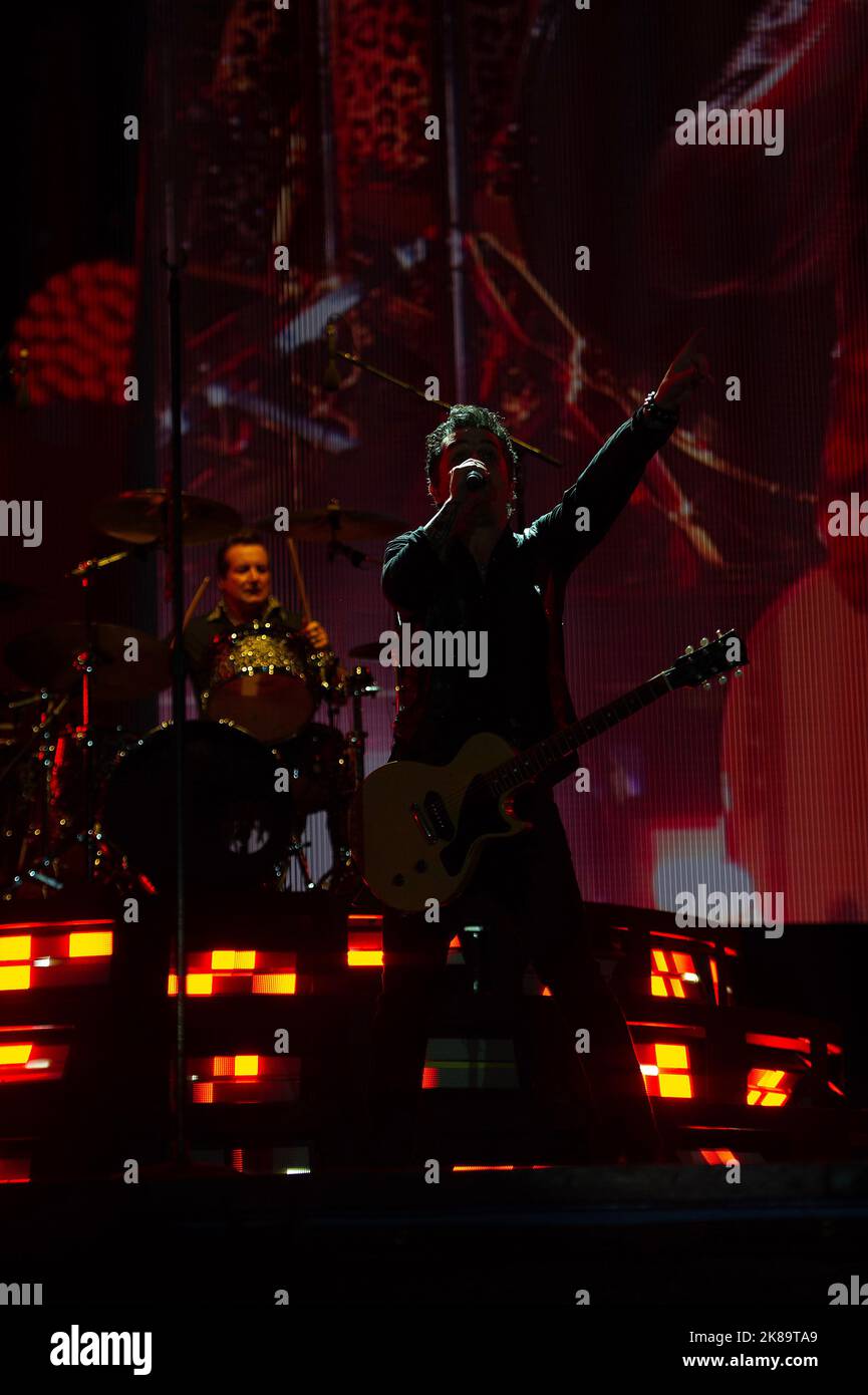 October 21, 2022: Billie Joe Armstrong of Green Day performs on the ...