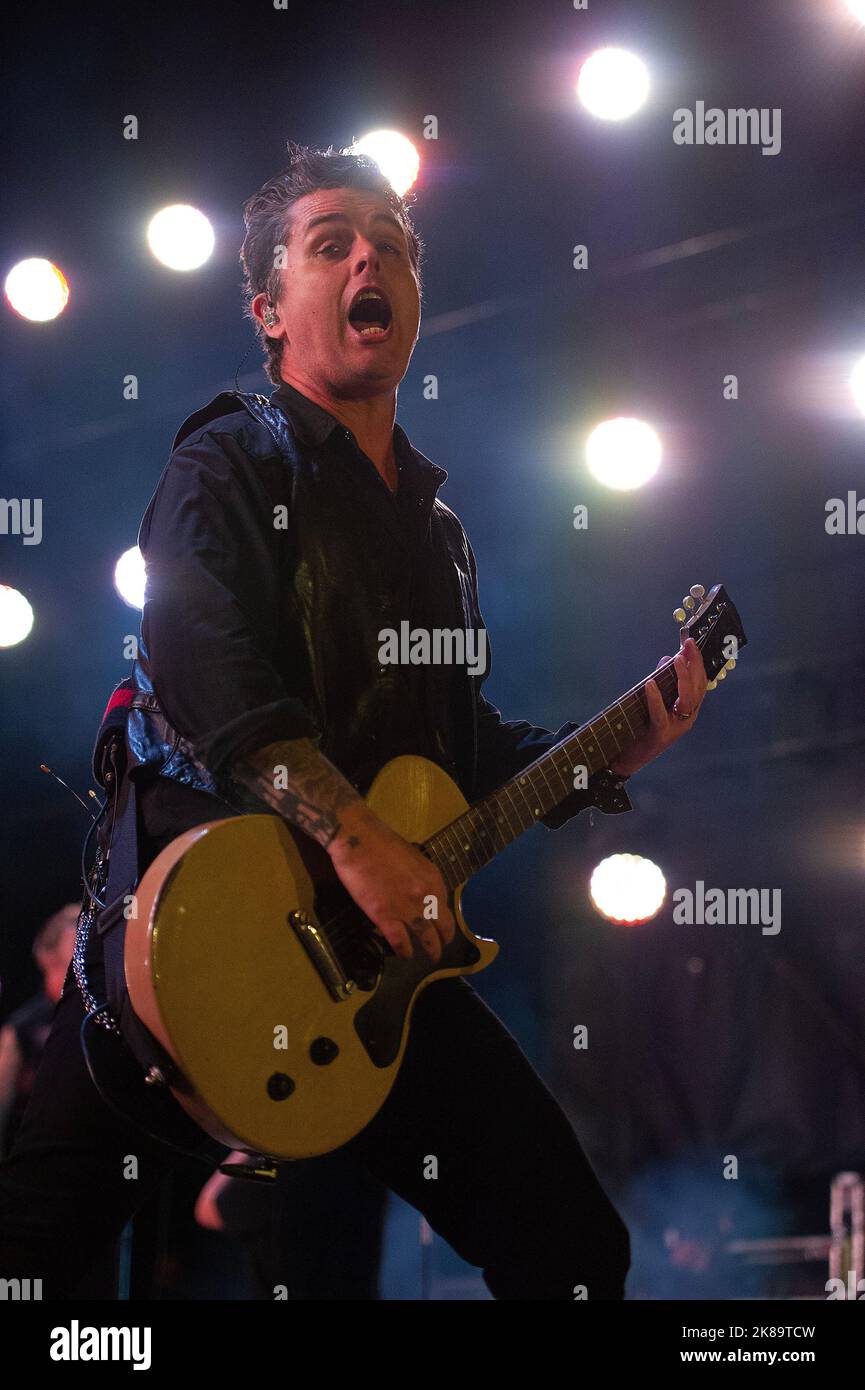 October 21, 2022: Billie Joe Armstrong of Green Day performs on the ...