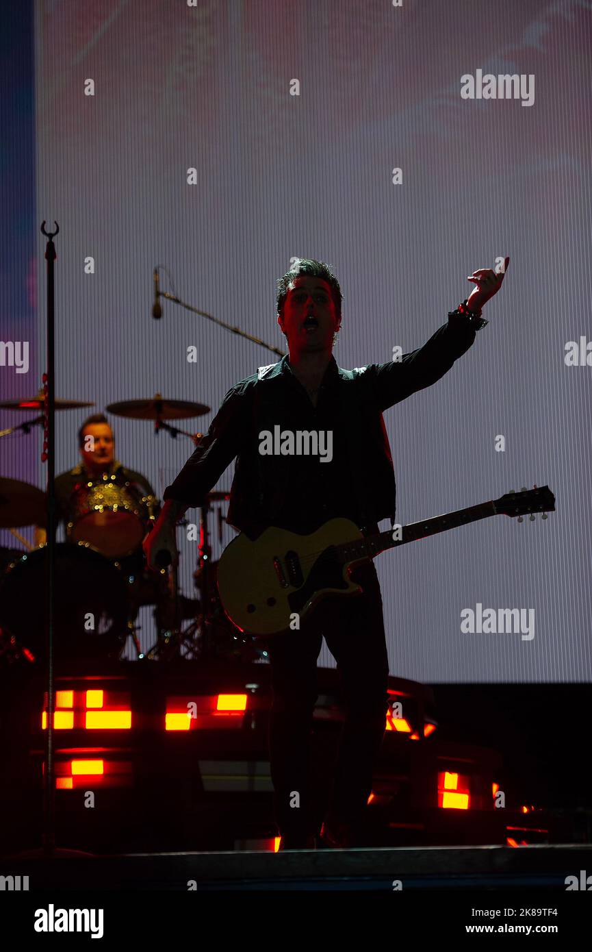 October 21, 2022: Billie Joe Armstrong of Green Day performs on the ...