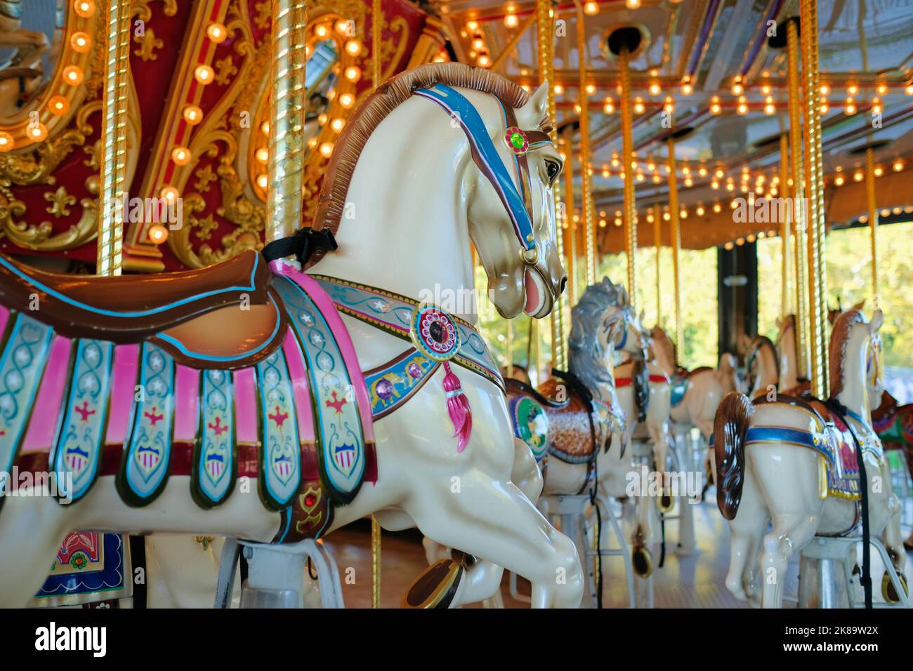 Carousel animals hi-res stock photography and images - Alamy