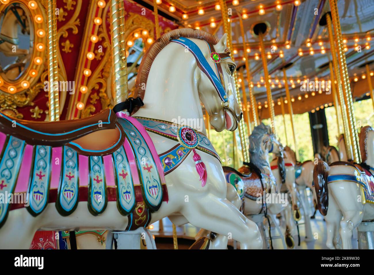 Carousel animals hi-res stock photography and images - Alamy