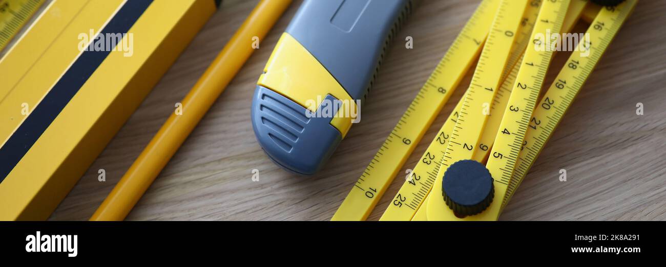 Box cutter hi-res stock photography and images - Alamy
