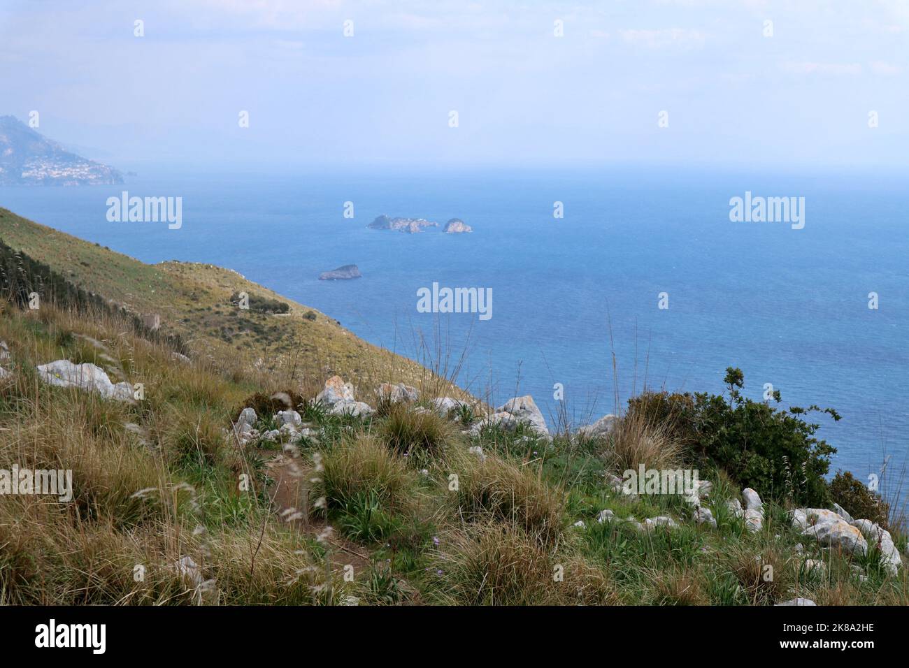 Sentiero sul mare hi-res stock photography and images - Alamy