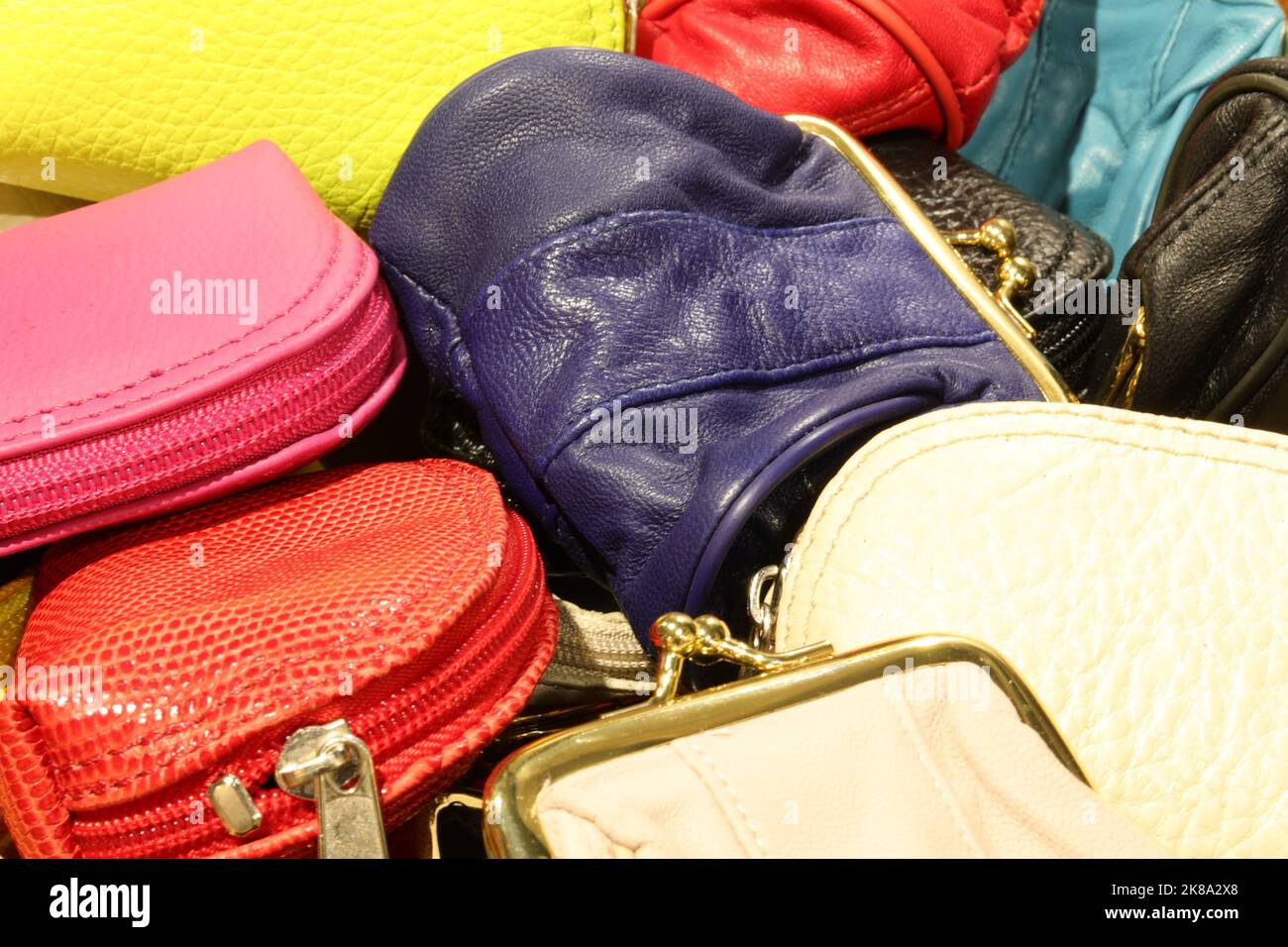 many leather purses handcrafted by an ideal craftsman to put your ...