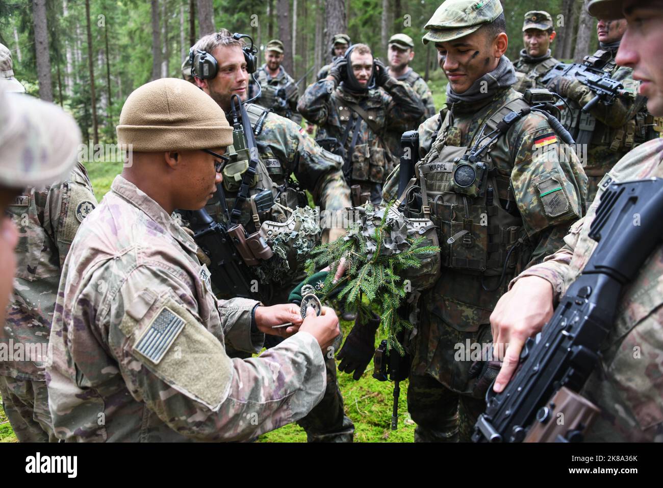 1 2cr hi-res stock photography and images - Alamy