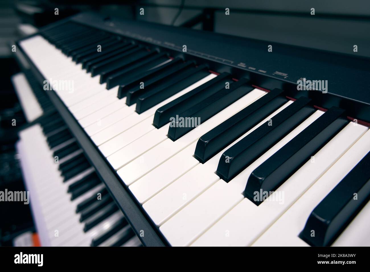 Close-up digital piano keyboard Stock Photo - Alamy