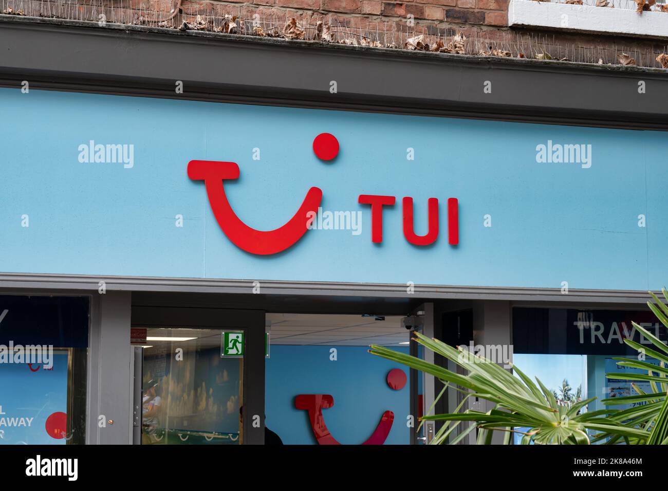 Tui travel agent shrewsbury hi-res stock photography and images - Alamy