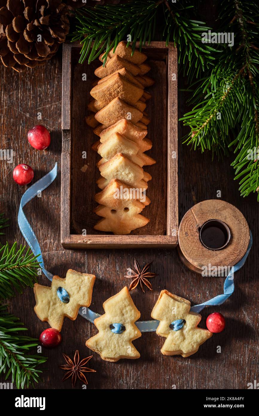 Handmade butter cookies chain as unique decorations. Decorations for ...