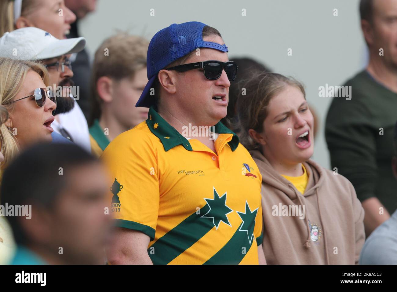 Sydney, Australia. 22nd Oct, 2022. Australian fans during the ICC Mens ...