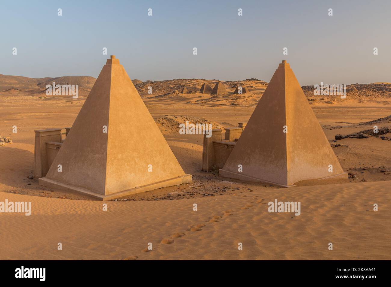 View of Meroe pyramids, Sudan Stock Photo - Alamy