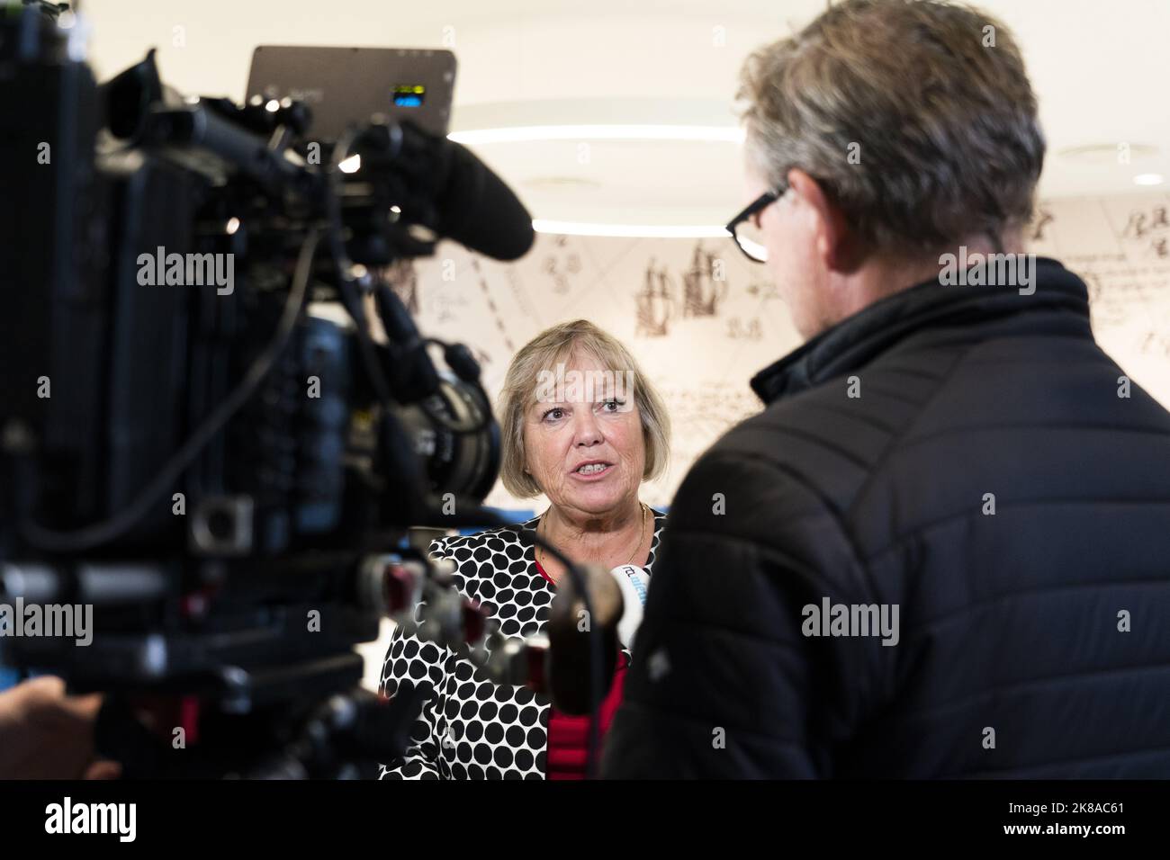 Quickboat hi-res stock photography and images - Alamy