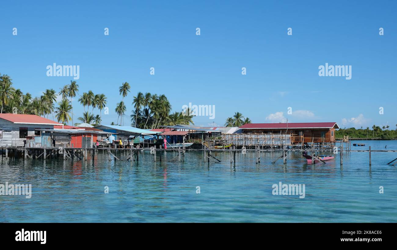 Omadal Island is a Malaysian island located in the Celebes Sea on the ...