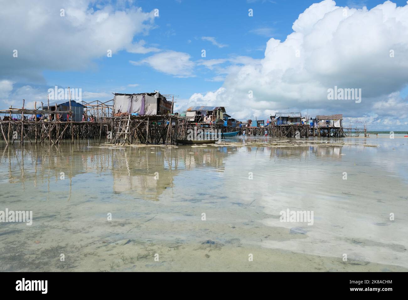 Omadal Island is a Malaysian island located in the Celebes Sea on the ...