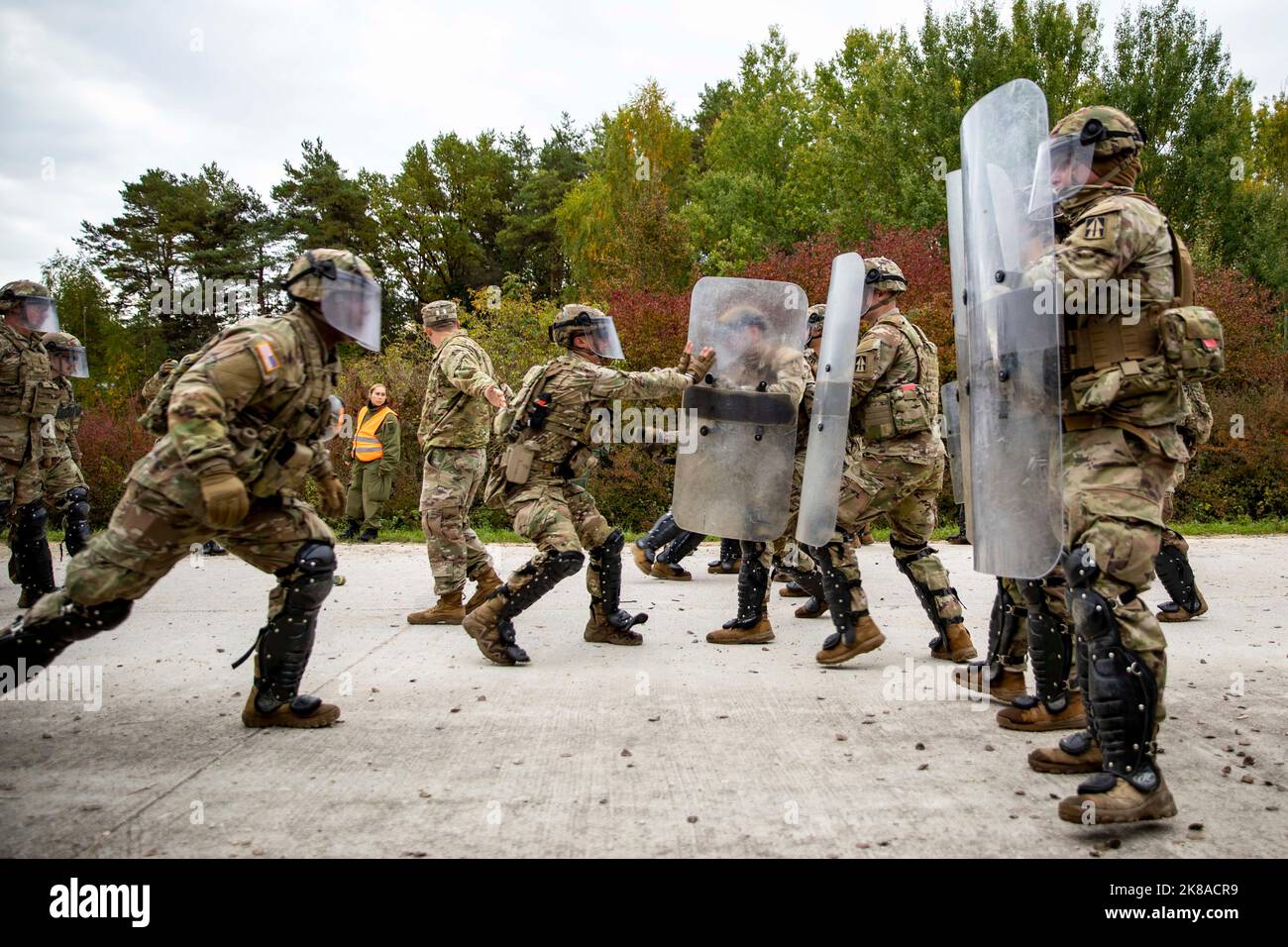 Hohenfels, Germany. 7th Oct, 2022. Soldiers of the 2nd of the 151st ...