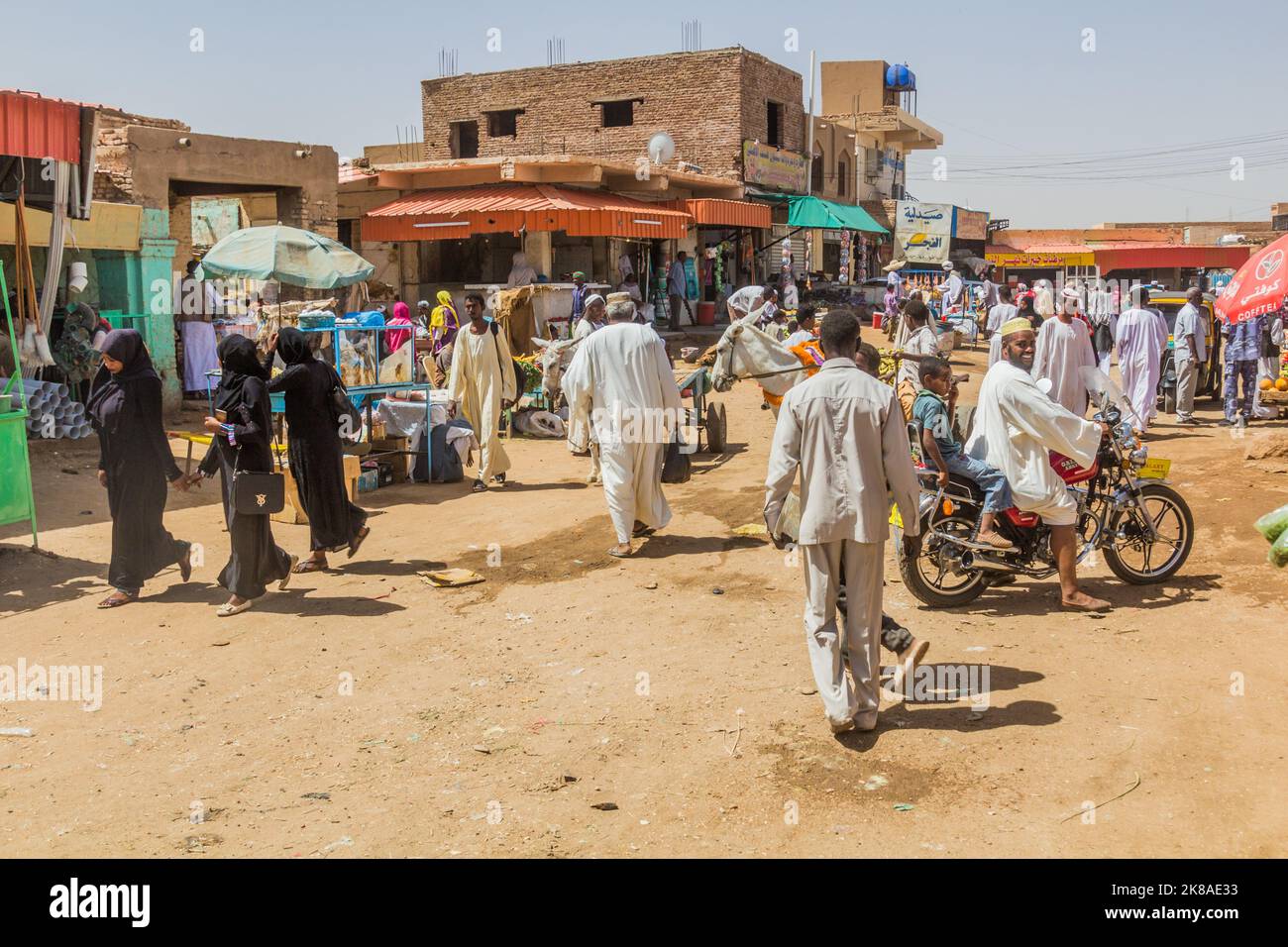SHENDI, SUDAN - MARCH 6, 2019: People on a street in Shendi, Sudan ...