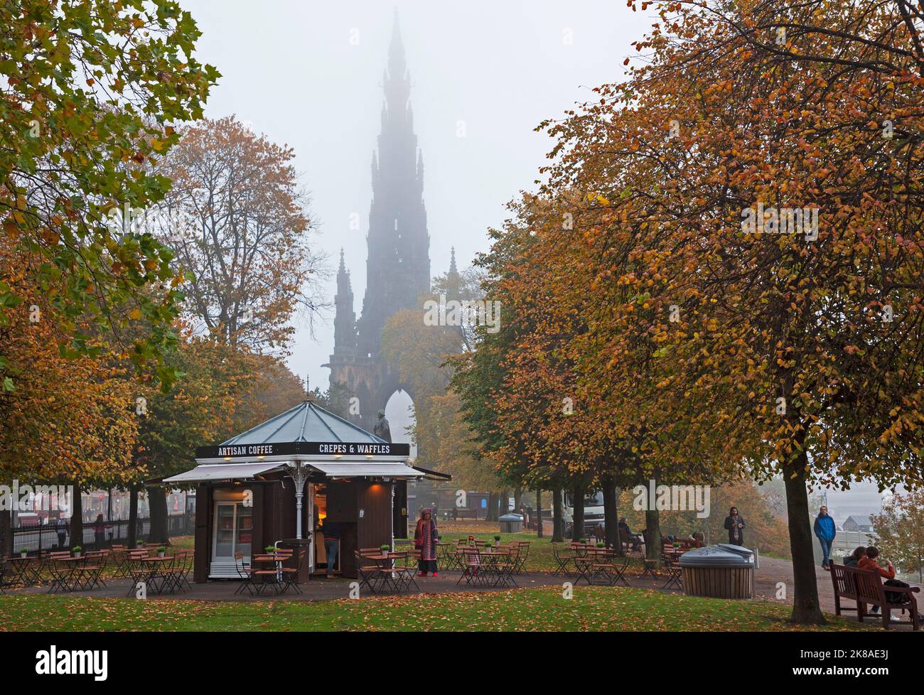 Edinburgh city centre, Scotland, UK. 22nd October 2022. UK Government ...