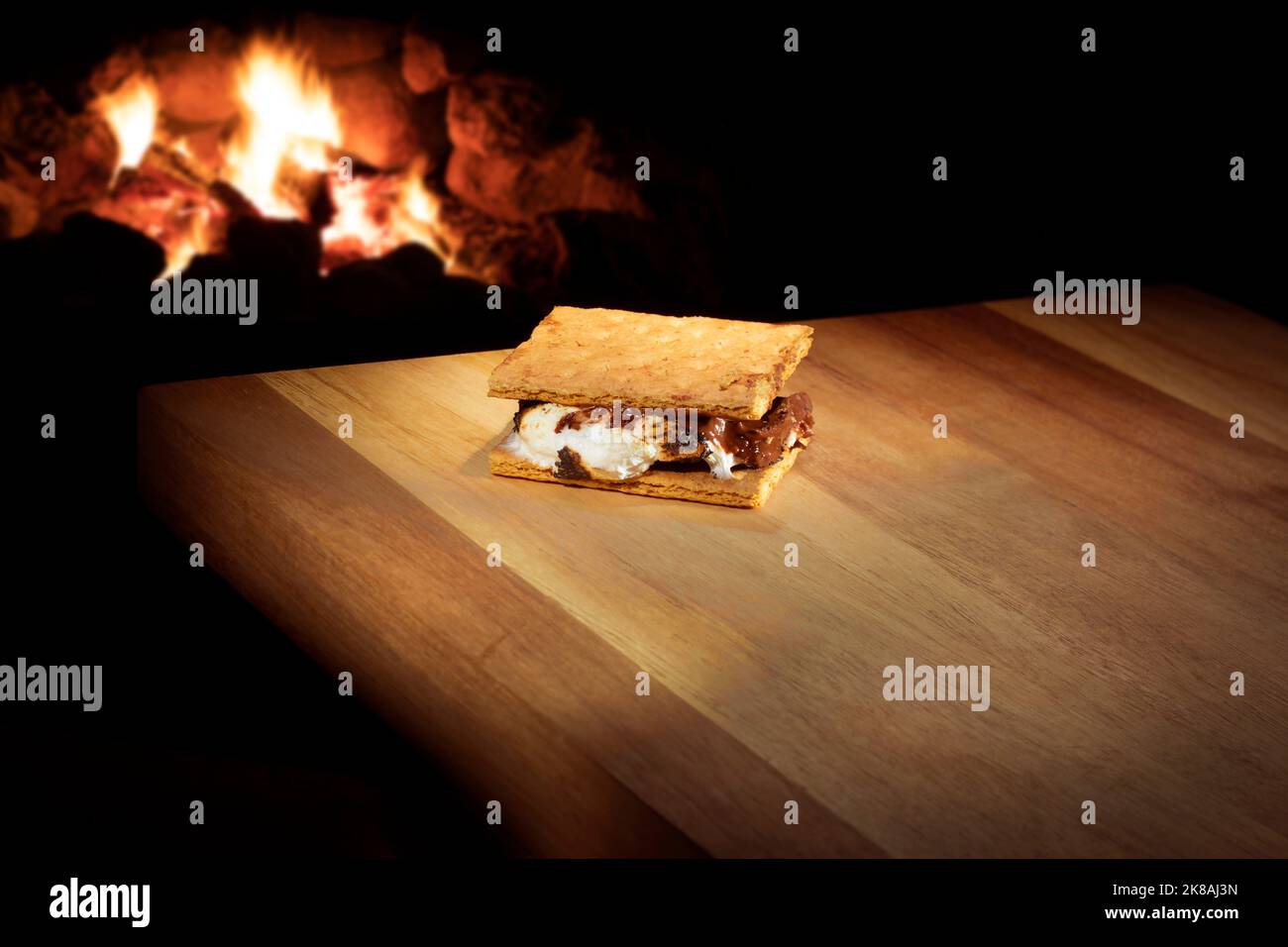 Campfire ready hi-res stock photography and images - Alamy