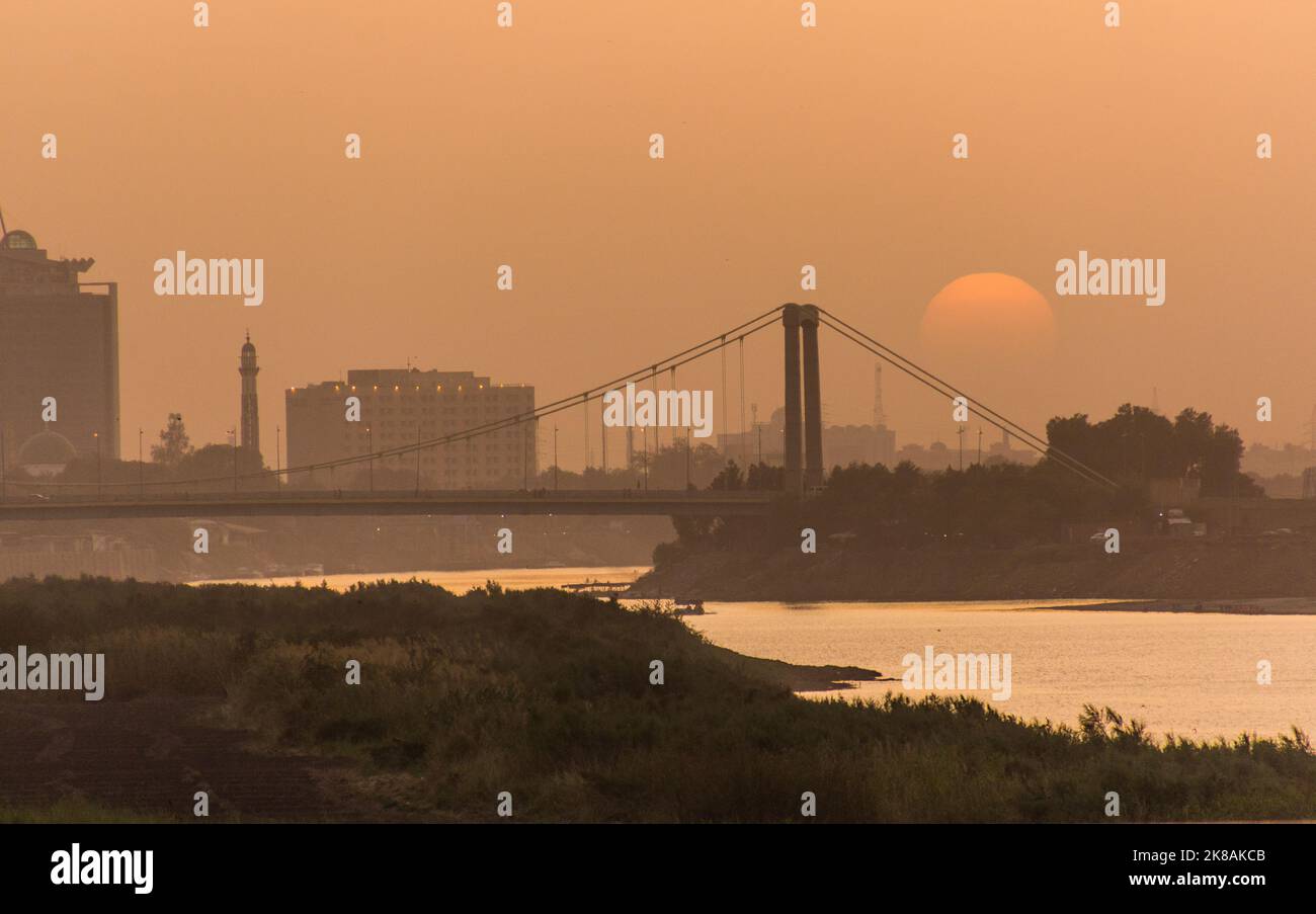 Sunset view of Khartoum skyline, Sudan Stock Photo - Alamy