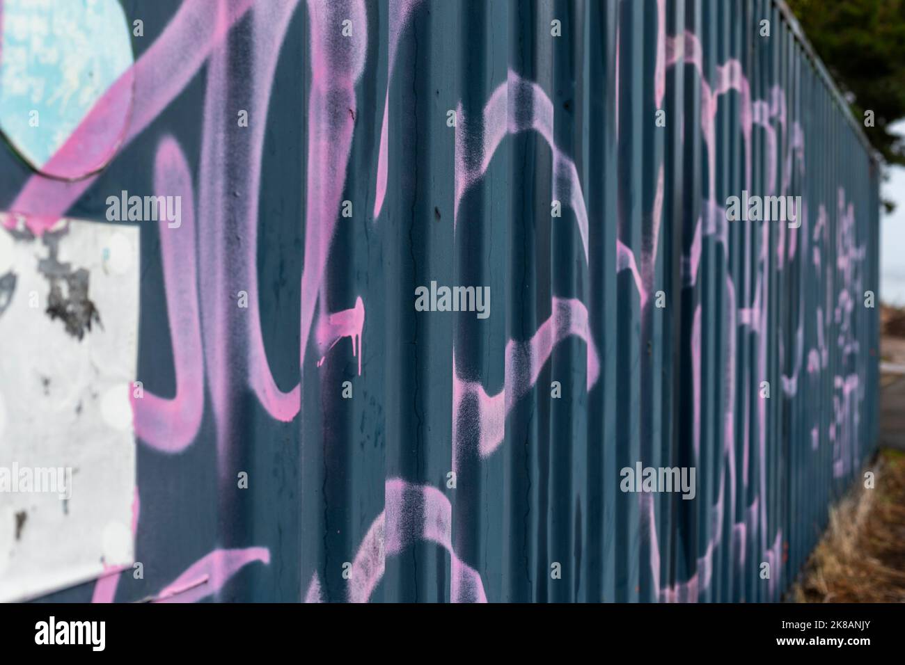 Graffiti bridge poster hi-res stock photography and images - Alamy