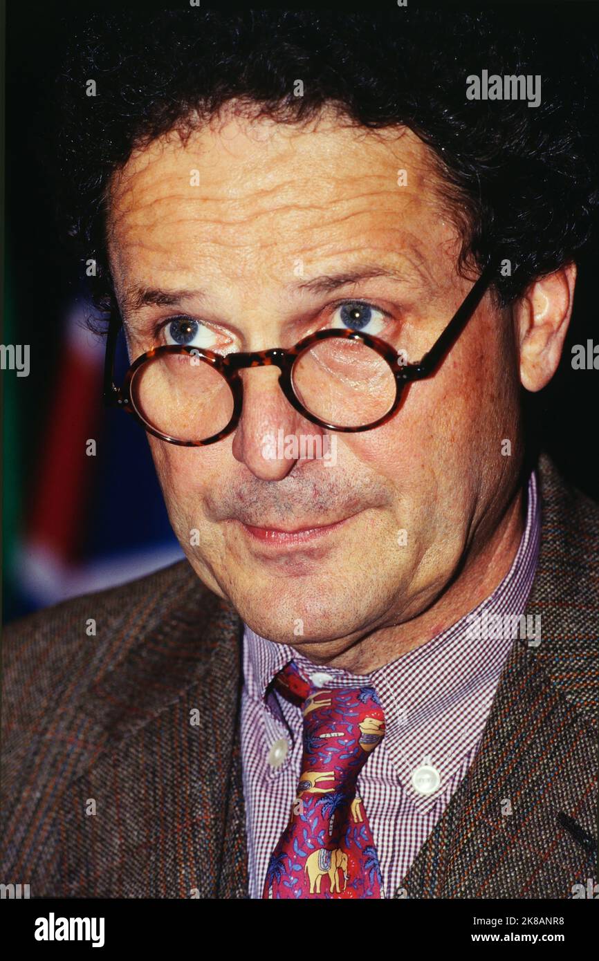 Jean-Pierre Cot (PS) attends anti-racist conference in Lyon, France ...