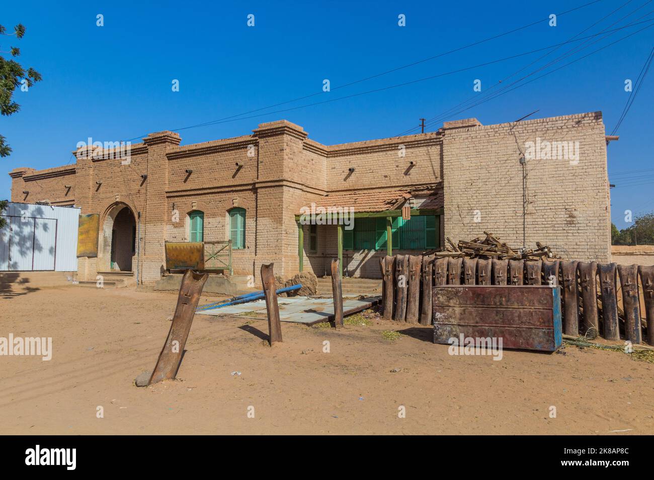 View of the railway station in Karima, Sudan Stock Photo - Alamy