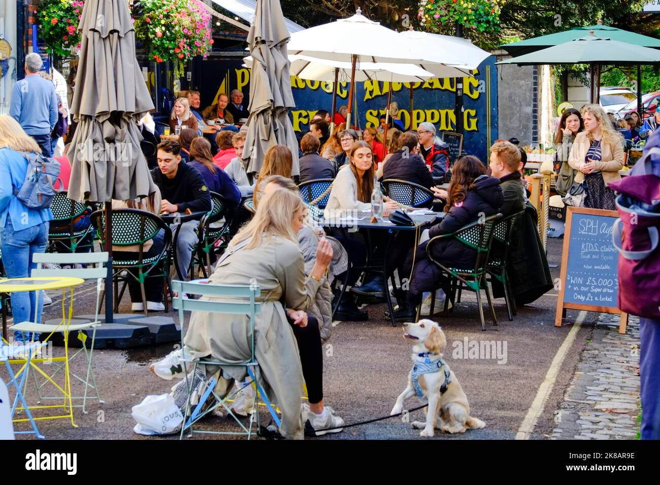 Clifton, Bristol, UK. 22nd Oct, 2022. People put the cost of living ...