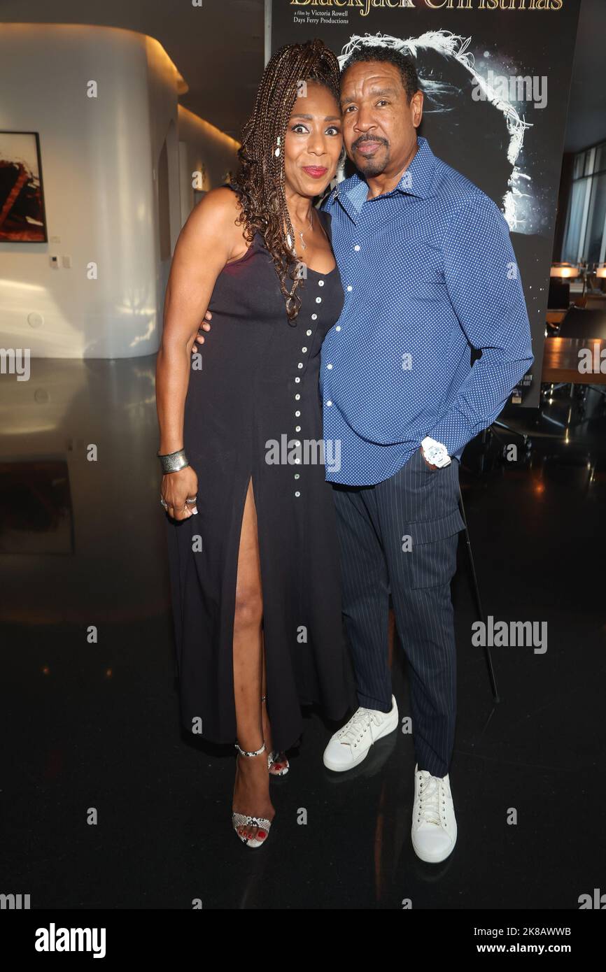 Los Angeles, Ca. 21st Oct, 2022. Dawnn Lewis, Dorien Wilson at the ...