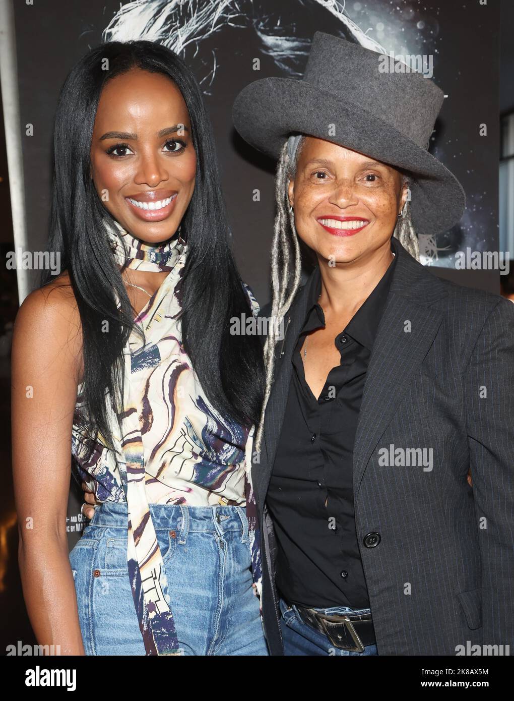 Leigh ann rose hi-res stock photography and images - Alamy