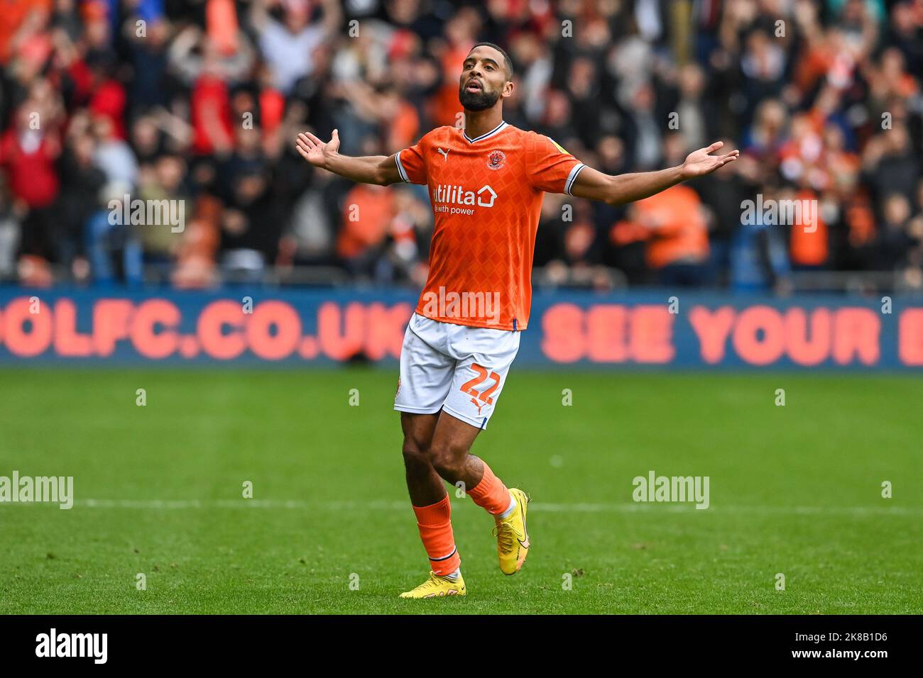 CJ Hamilton #22 of Blackpool celebrates his goal to make it 4-1 during ...