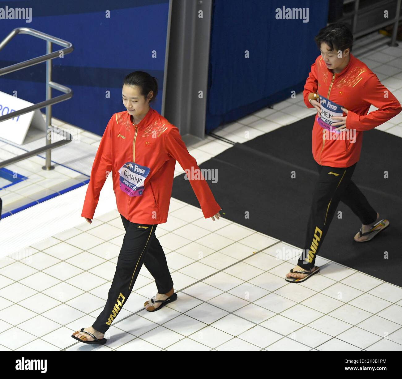 Berlin, Germany. 22nd Oct, 2022. Chen Yiwen/Chang Yani (L) of China react before the women's ...