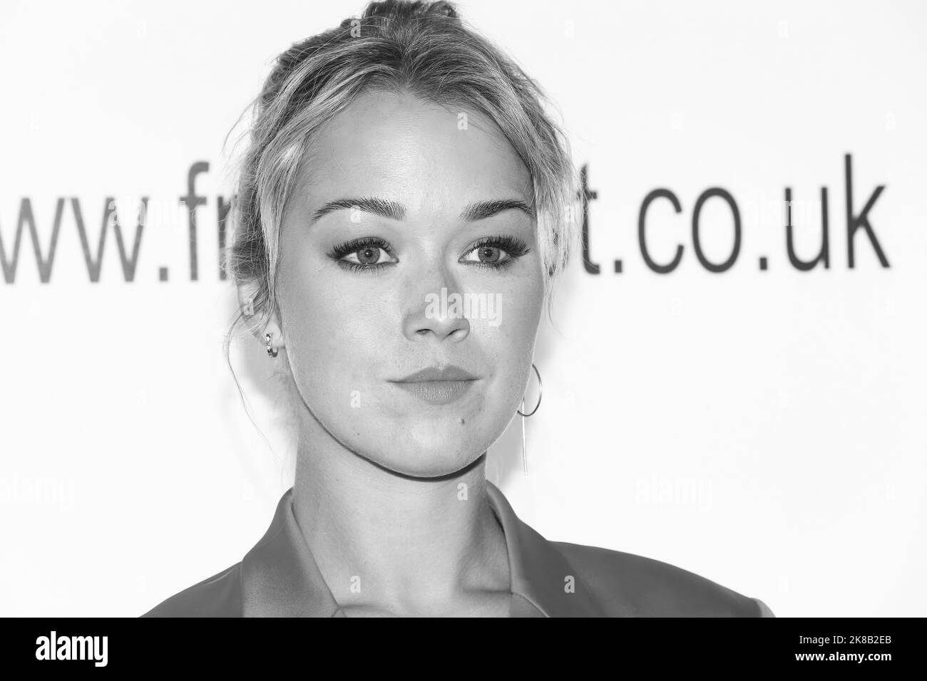 actress in London Stock Photo - Alamy
