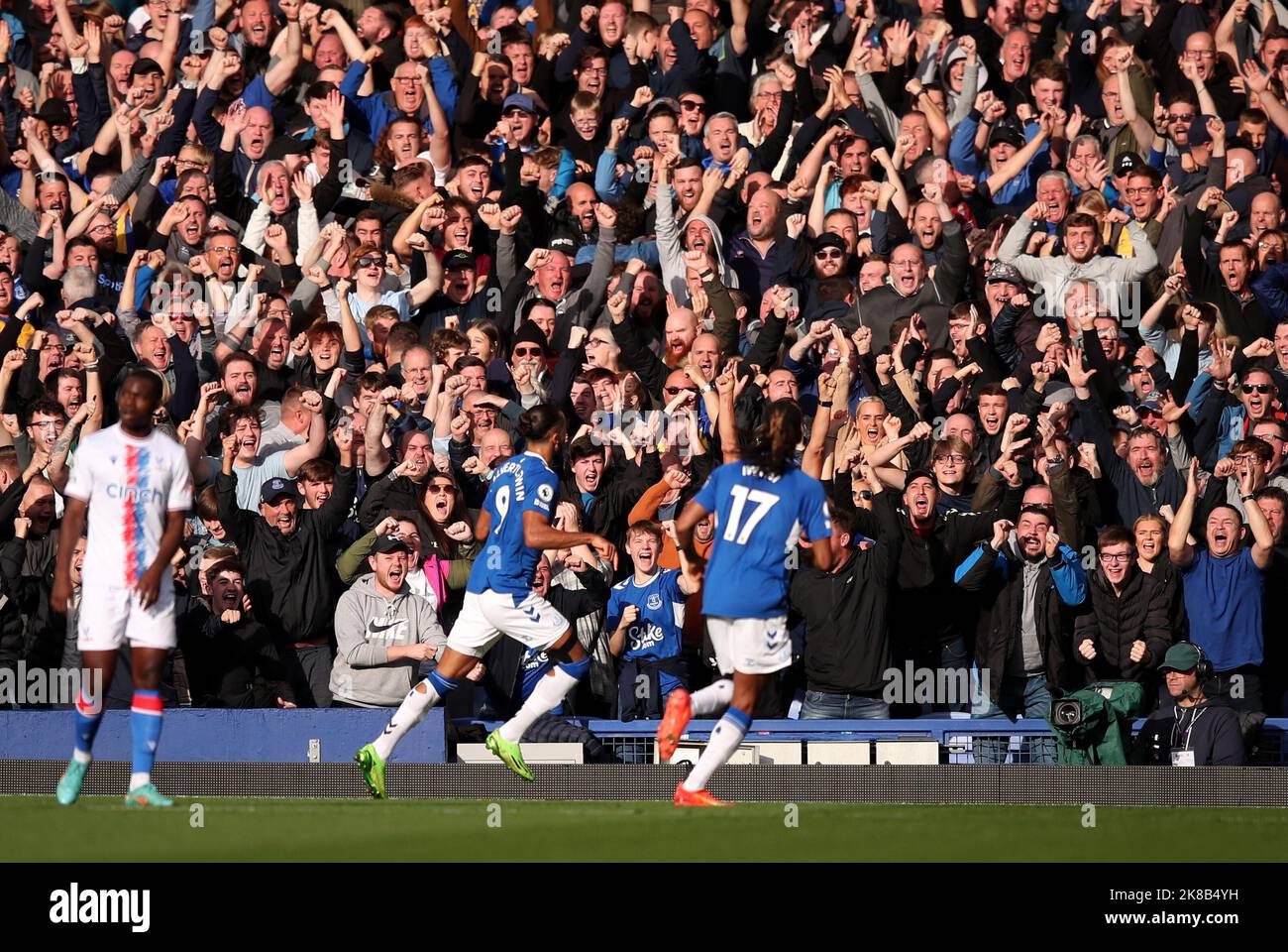 Dominic calvert lewin palace 2022 hi-res stock photography and images ...